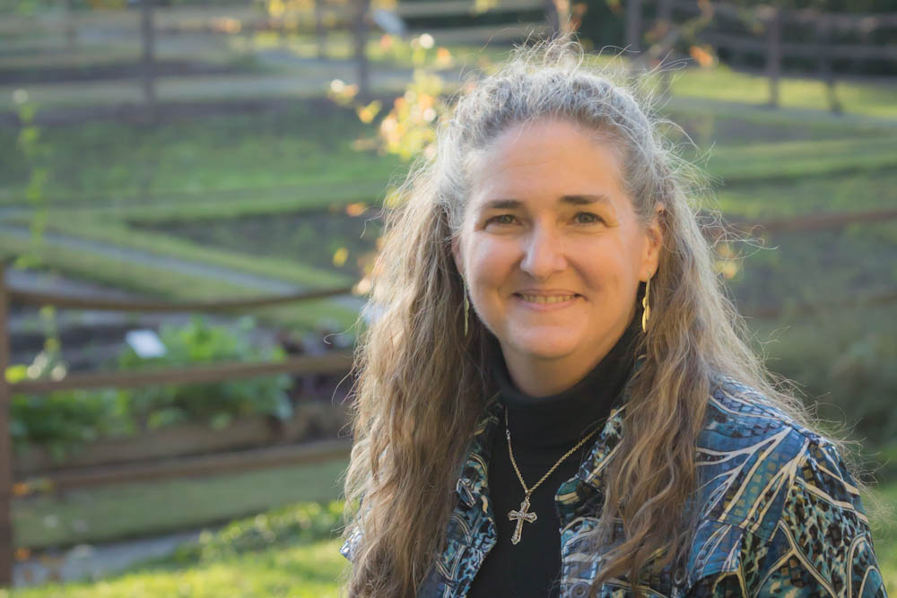 Lynette Parker – Five Loaves Catering
